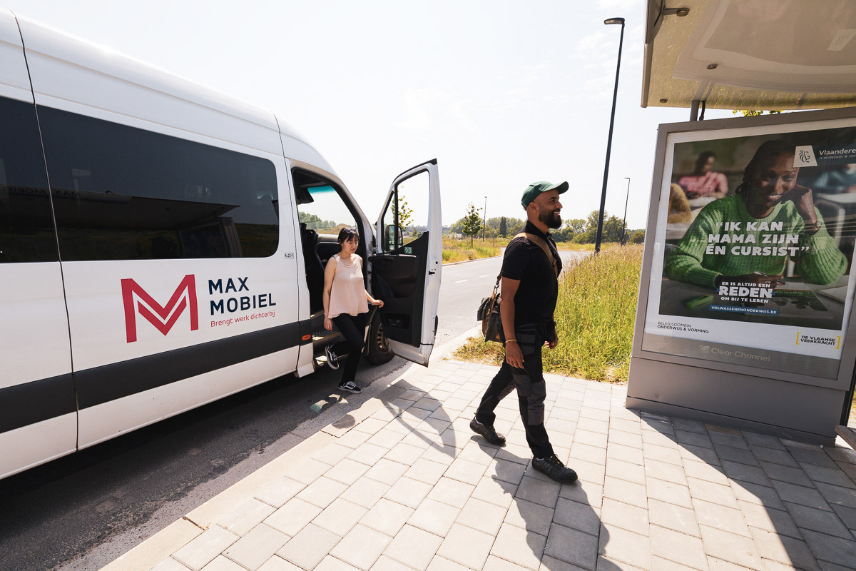 News - Max Mobiel: closer to work